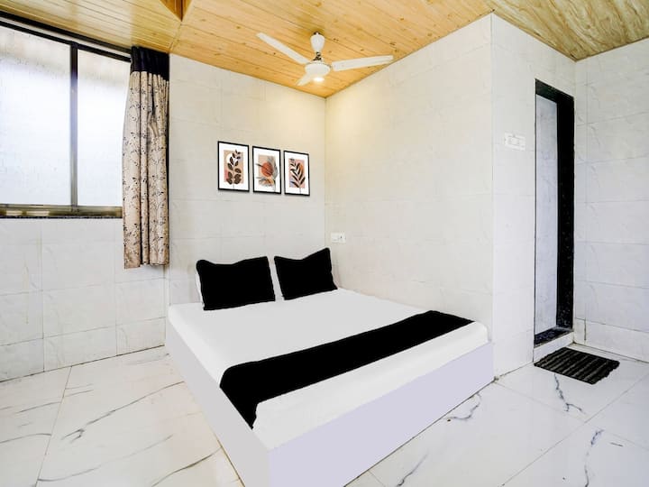 Super Hôtel O Ambedkar Chowk Ulhasnagar - Uran