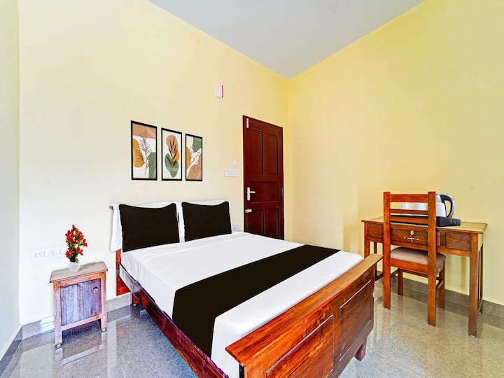 Hôtel O Omalloor Temple Anciennement Mts Lodge - Pathanamthitta