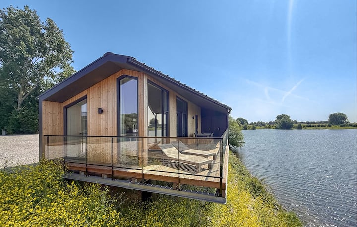 Awesome Home In Kerkdriel With Wifi - Zaltbommel