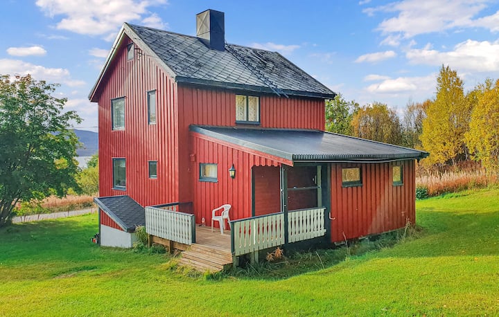 4 Bedroom Awesome Home In Kongshus - Alta