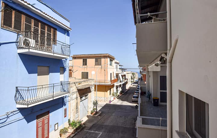 Cozy Apartment In Trappeto With Wifi - Trappeto