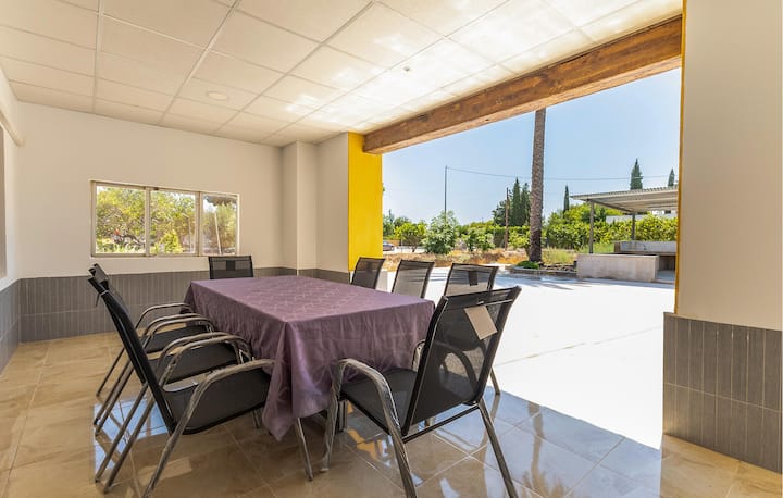 Awesome Home In Elche With Wifi - Elche