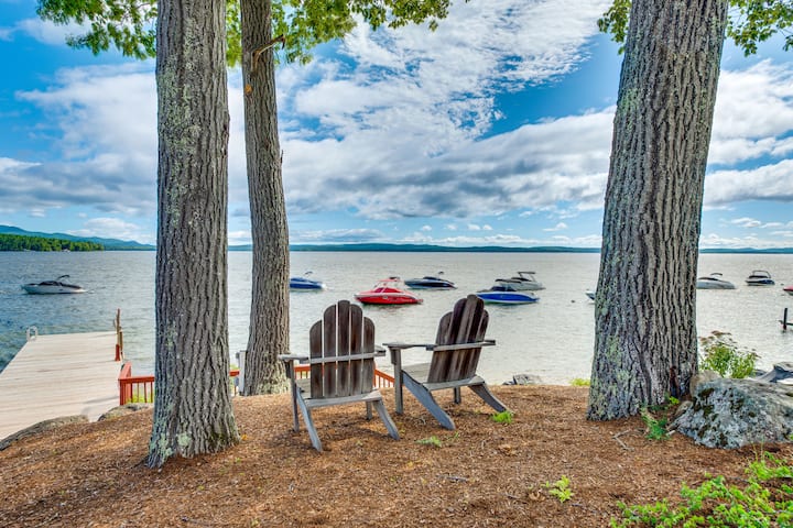 Waterfront Community: Lake Winnipesaukee Retreat! - Gilford, NH