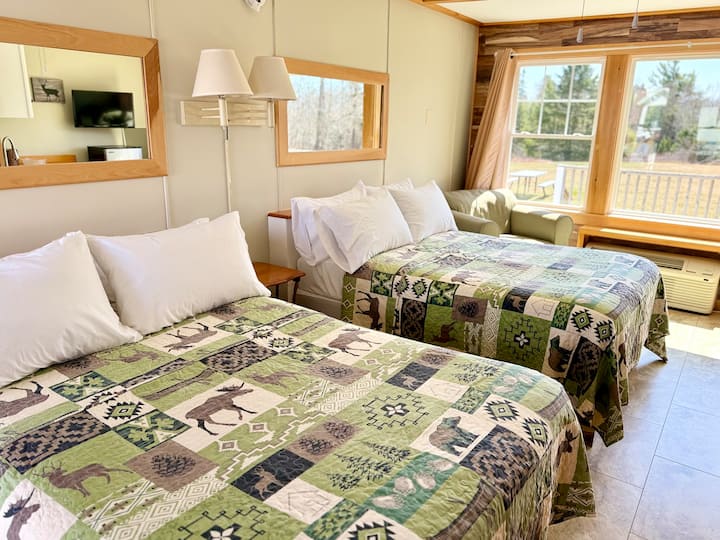 Eden Village Bar Harbor Studio Room 21 Sleeps 4-5 - Bar Harbor, ME
