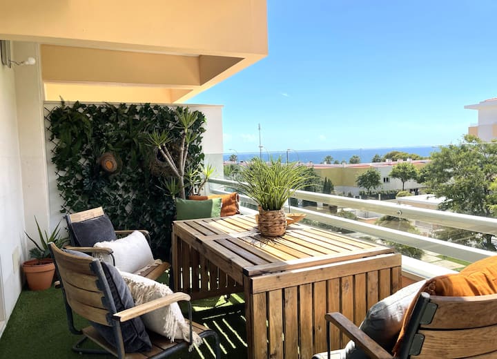 Luxury Private Condo, Pool, Near Beach, Parking - Estoril