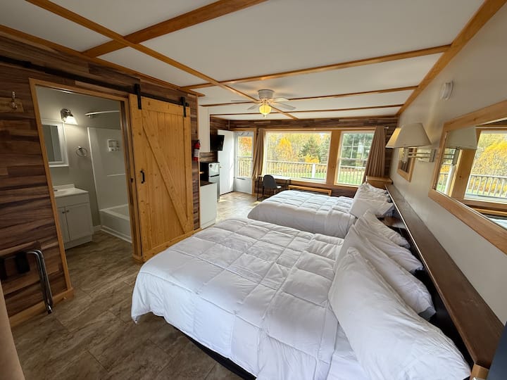 Eden Village Bar Harbor Studio Room 24 Sleeps 4-5 - Bar Harbor, ME