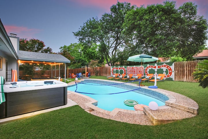 Soak, Sizzle & Score: Pool, Games & More! - San Antonio, TX