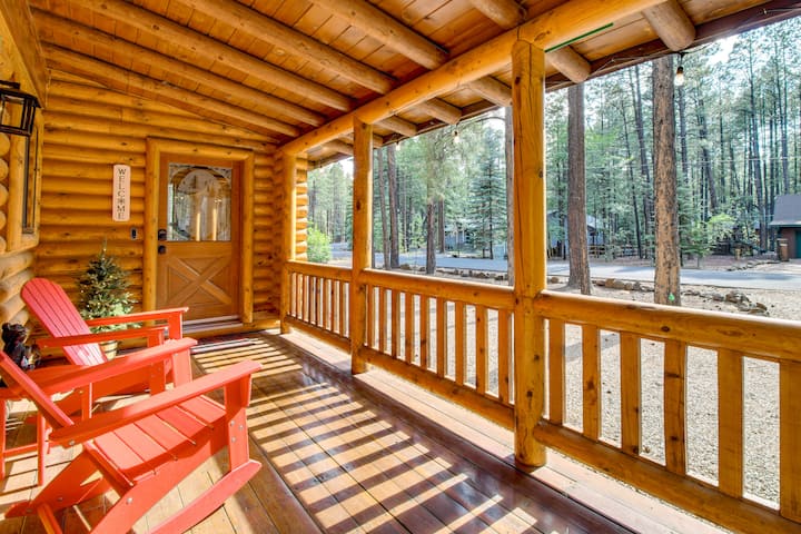 Near Fishing & Hiking: Pinetop Log Cabin W/ Deck! - Hawley Lake, McNary