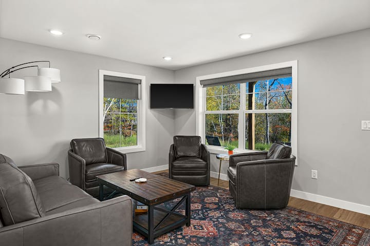 Riverwest Kayak View -25% Off Ski Tickets - Duluth, MN