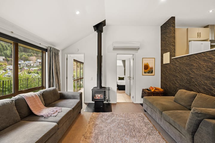 Broadview Hideaway - 2drm/5mins To Qt - Queenstown, New Zealand