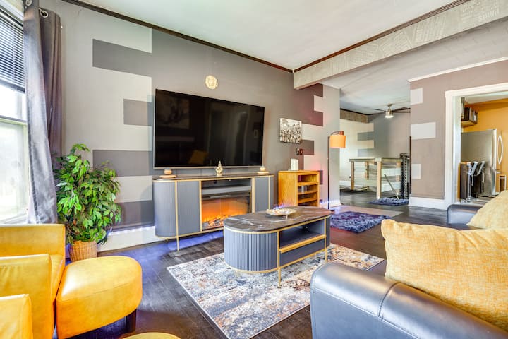 < 2 Mi To Dtwn & Mississippi River: West Side Home - Saint Paul, MN