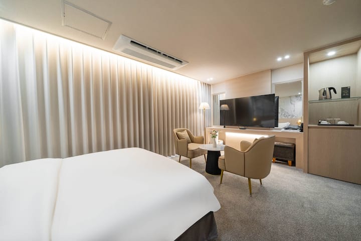 #시청 #문학공원 #박물관 #허브팜 디럭스 더블Dluxe Double - 문막읍