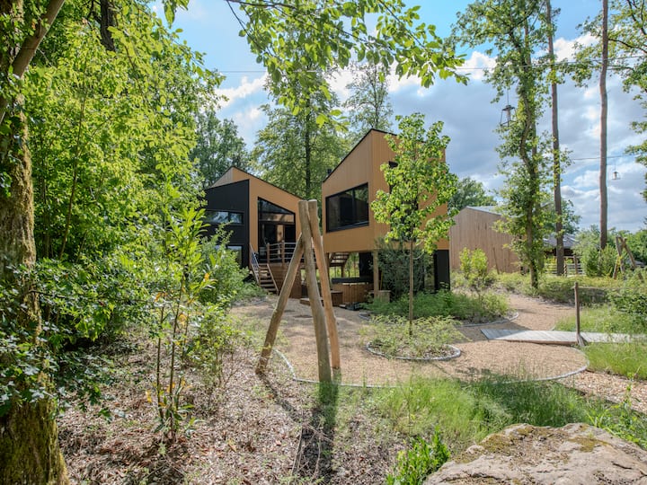 Gîte Unique Avec Wellness Et Parc Privé - Rendeux