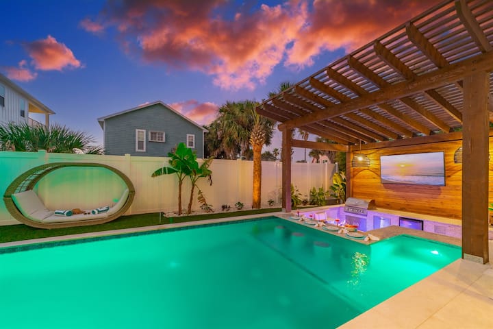 Tiki On 12 Rooftop | Ocean | Pool | Hottub | Eleva - St. Augustine Beach, FL