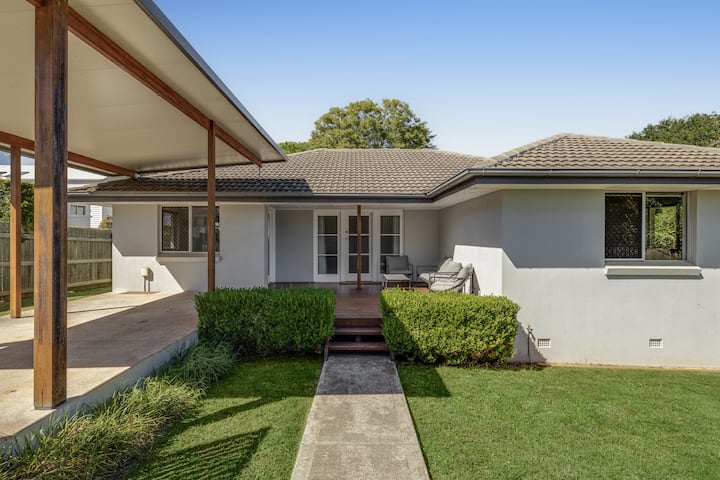 Alva-eve In East - 圖沃柏