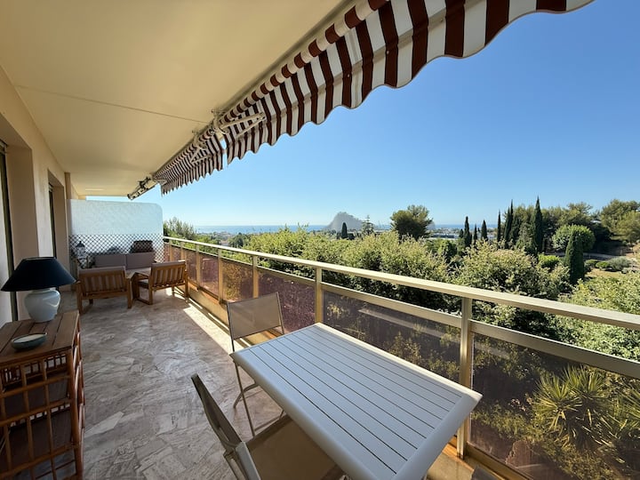 Bel Appartement 2 Chambres Vue Mer - Piscine - Villeneuve-Loubet