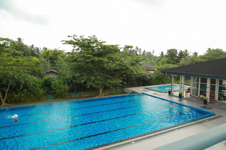 Spacious, Bright 3 Bed 2 Bath Stunning Views - Sri Lanka