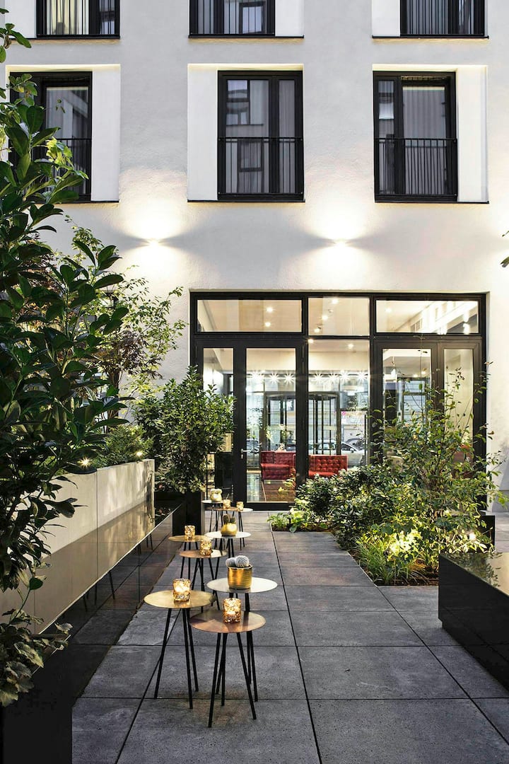Minimalist Interiors, Across From Central Station - Berlin