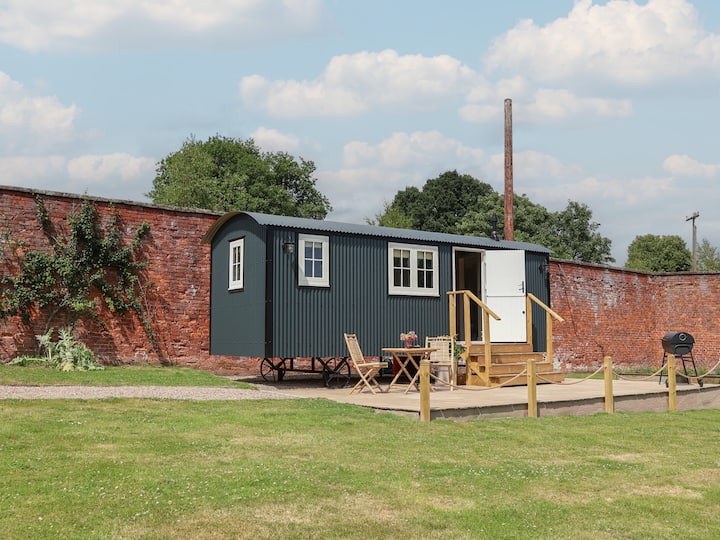 The Garden Hut - Wrexham
