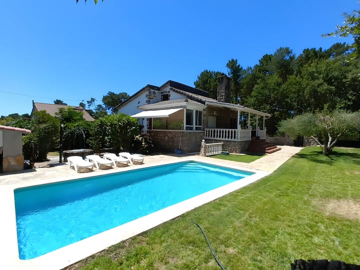 Casa Rural Los Pinos - La Adrada