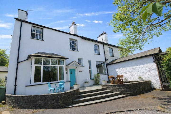 Old Belfield, Bowness-on-windermere - Windermere