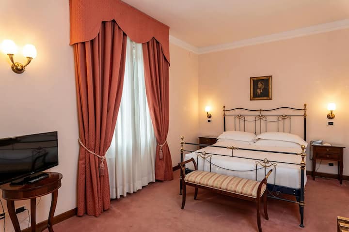 In Modena’s Unesco-listed Centre - Módena