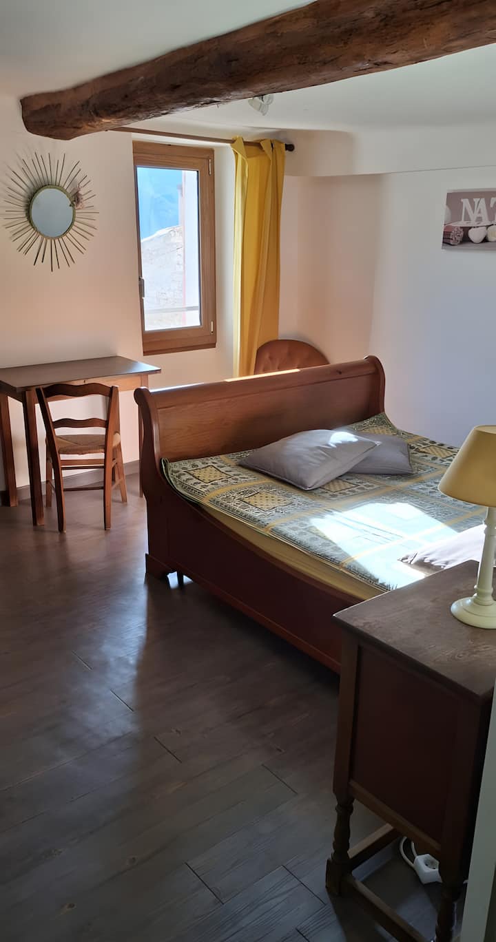 Chambres Tournesol - Montbrun-les-Bains