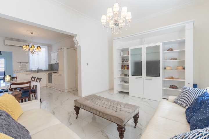 Charming Apartment In Valletta - La Valeta