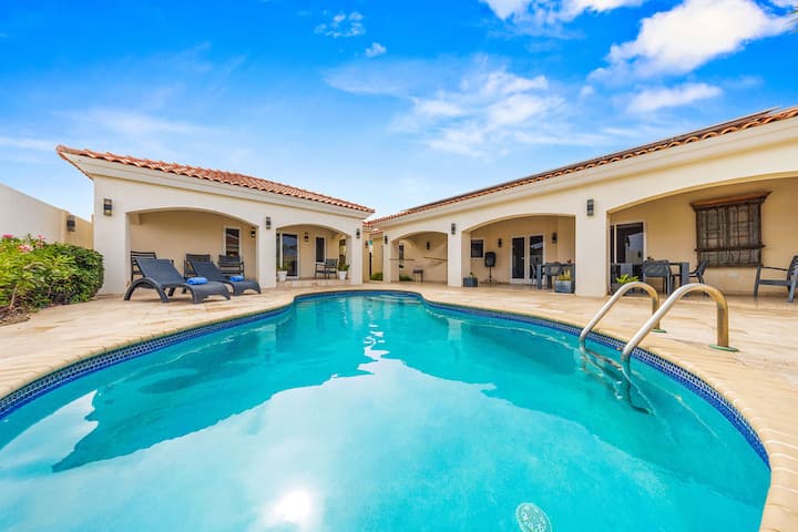 Private 4br Villa + Pool & Bbq In Noord - Aruba