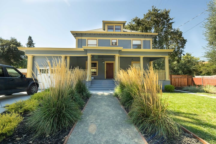 Beautiful Turn Of The Century Home - Pet Friendly - Benicia State Recreation Area, Benicia