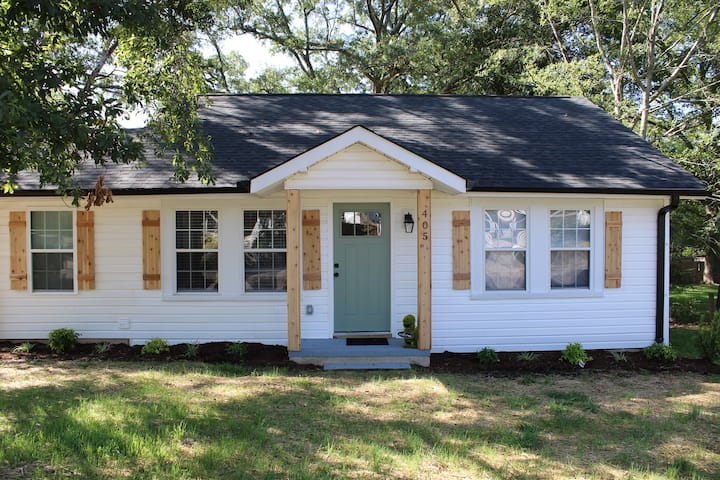 Sagewood Cottage - Easley, SC