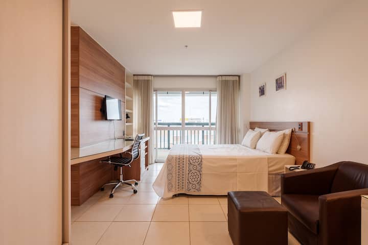 Flat Vision Moderno + Garagem. - Brasilia