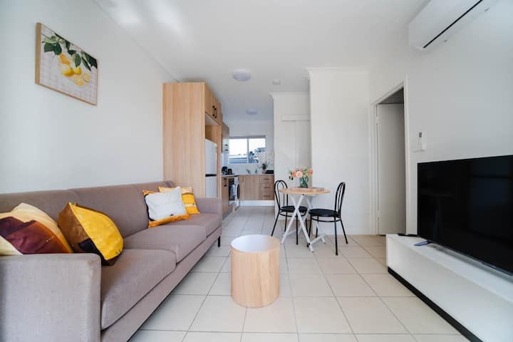 The Clean Nest • 2b1b Renovated Motel - South Stradbroke Island