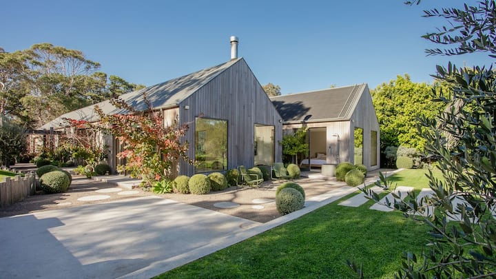 Silvertop House - Flinders