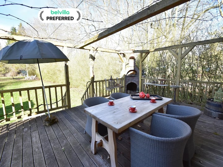 Cottage En France Avec Jardin Près Du Lac - Nièvre