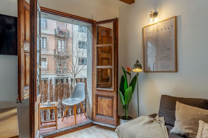 Charming Apartment Eixample/sant Antoni - Barcelone