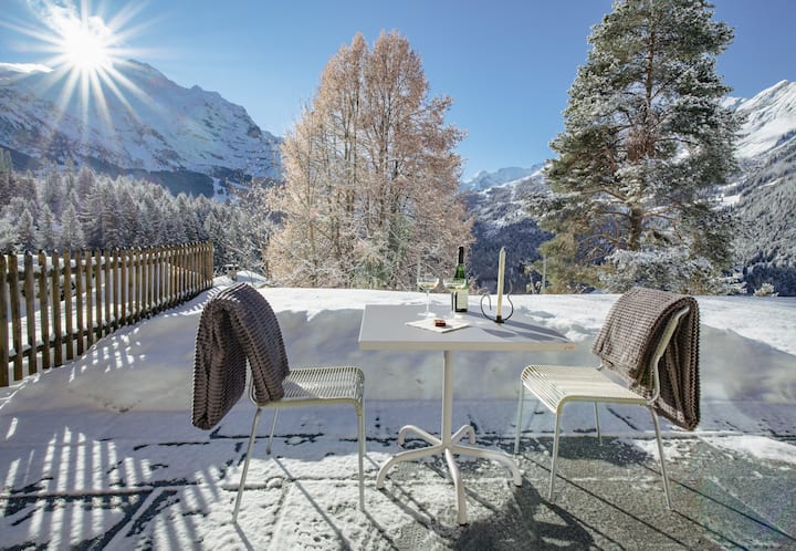 Chalet Ledihus Garden Apartment - Mürren