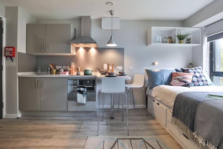 Student Only Charming Studio At Leicester - Leicester