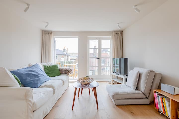 Chic 2bd Maisonette With Private Terraces, Chelsea - Chelsea
