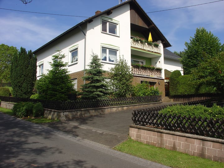 Apartment In Wilsecker With Kyll Valley Views - Bitburg
