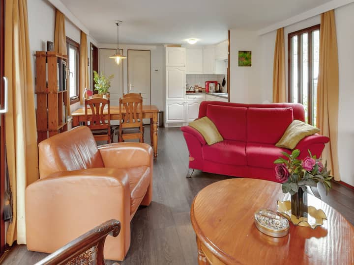 Chalet à Stegeren Avec Piscine Et Jardins - Ommen