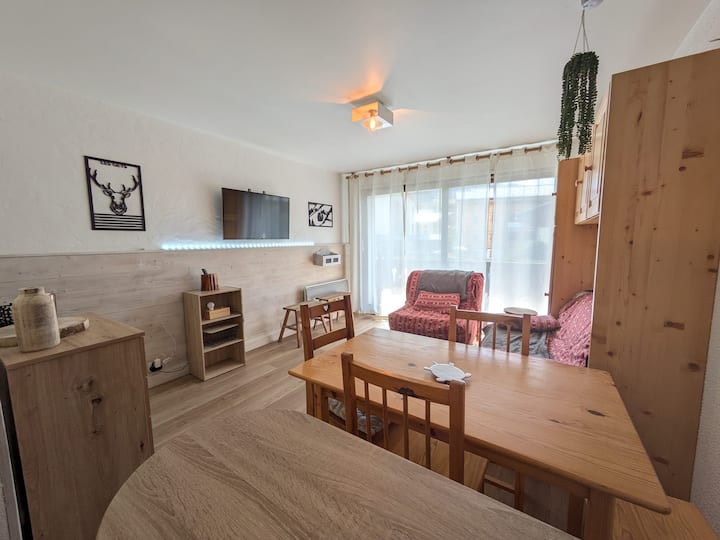 Studio Confortable Proche Centre, Parking Inclus - Les Gets