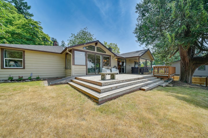 1/2 Mi To Yarrow Bay: Family Home In Kirkland - Bellevue, WA