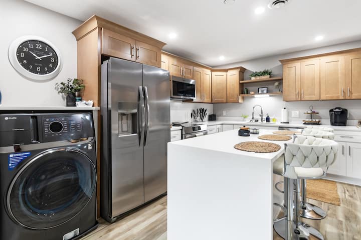 18 Se Court Across From Wvu Stadium & Hospitals - Morgantown, WV