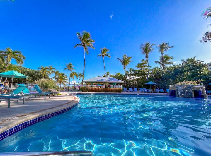 3br Condo On The Beach W/2 Restaurants -Sleeps 8 - U.S. Virgin Islands