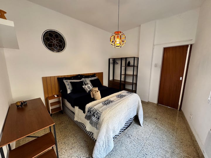 Ao Lado Do Aeroporto E Vlt No Centro Abm454-72 - Glória