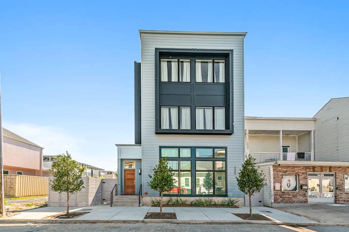 The Revelry| Building Rental | 24bd W/pool Near Fq - New Orleans, LA