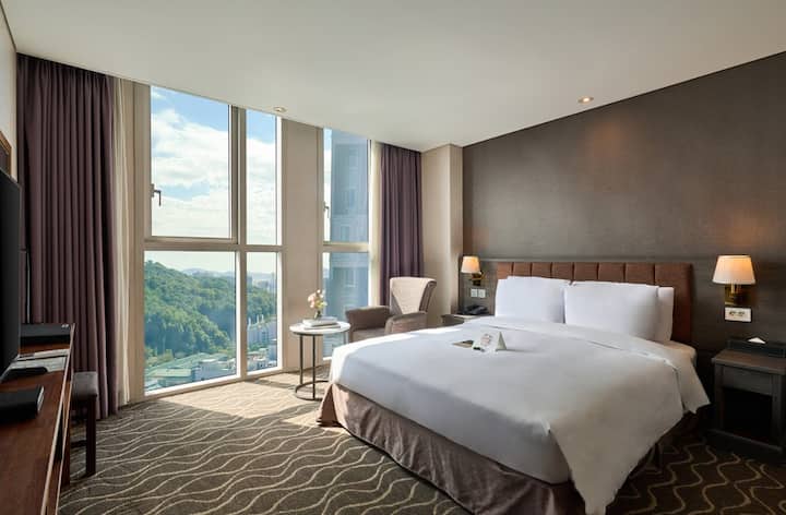 #노적봉폭포 #화랑유원지 #테마파크 스퀘어 1베드 위드 씨티뷰 - Ansan-si