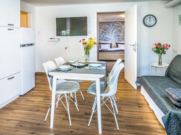 Adelsberg Inn By Interhome - Postojna
