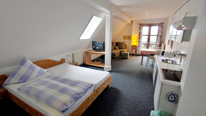 Holiday Apartment "Haberstein" – 2 Guests - Warmensteinach